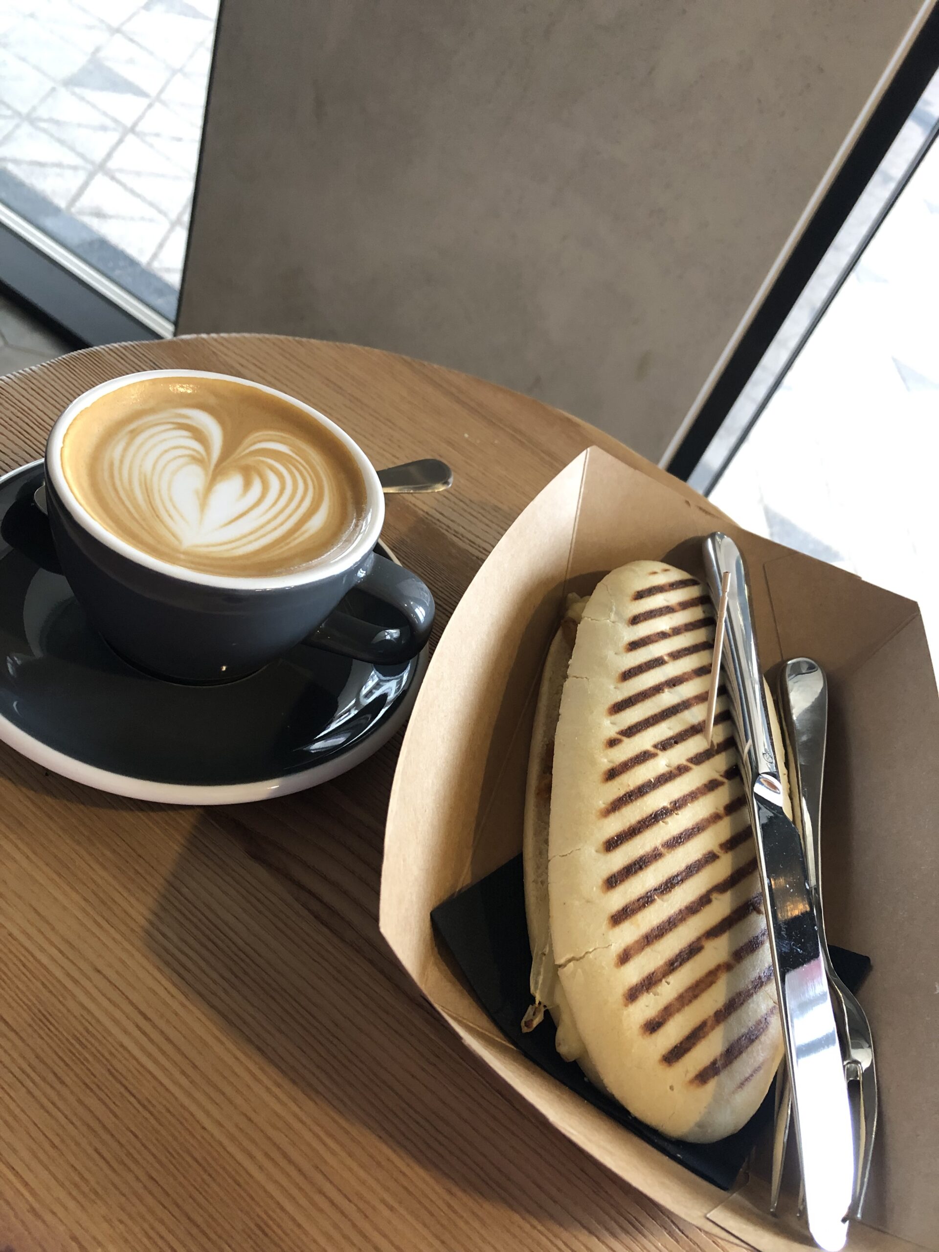 Kafijas baudīšana un Rocket Bean roastery | Gatavo.com